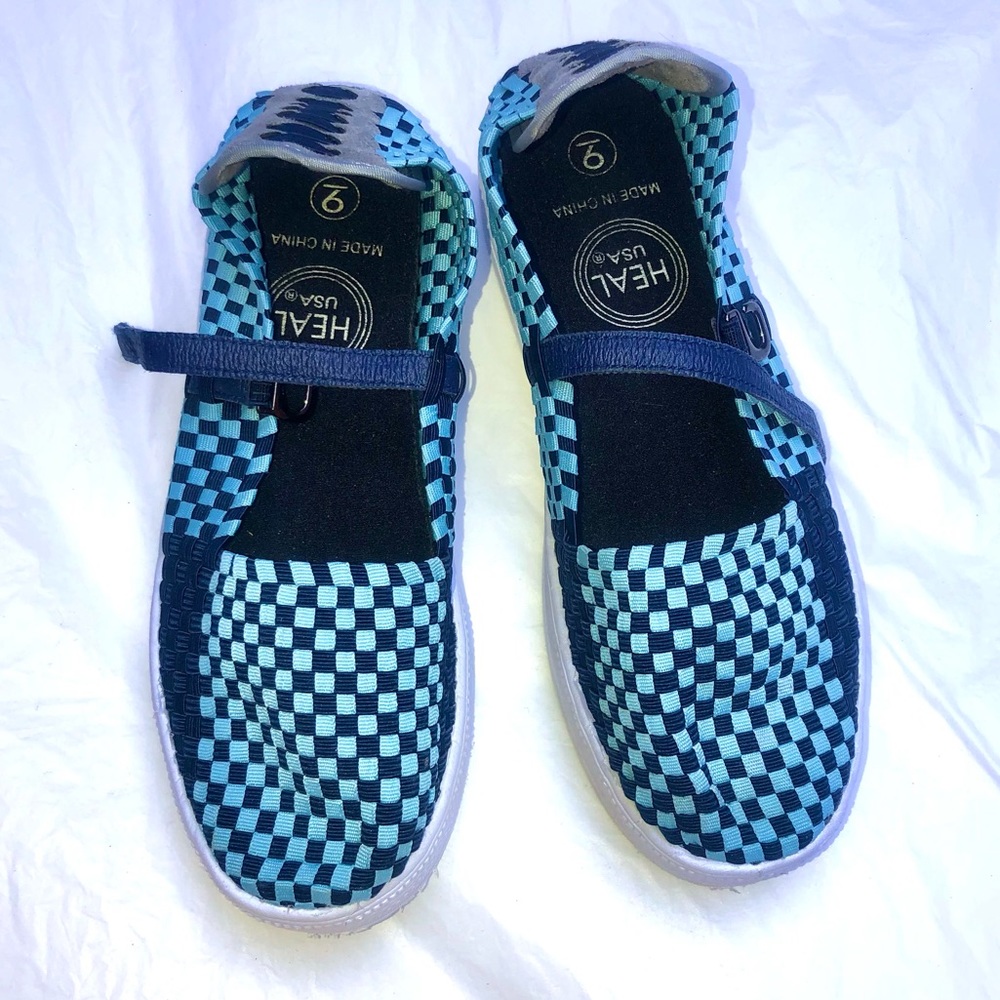 Funky Checkered Platform Shoes. Women’s Size 9 - Gem